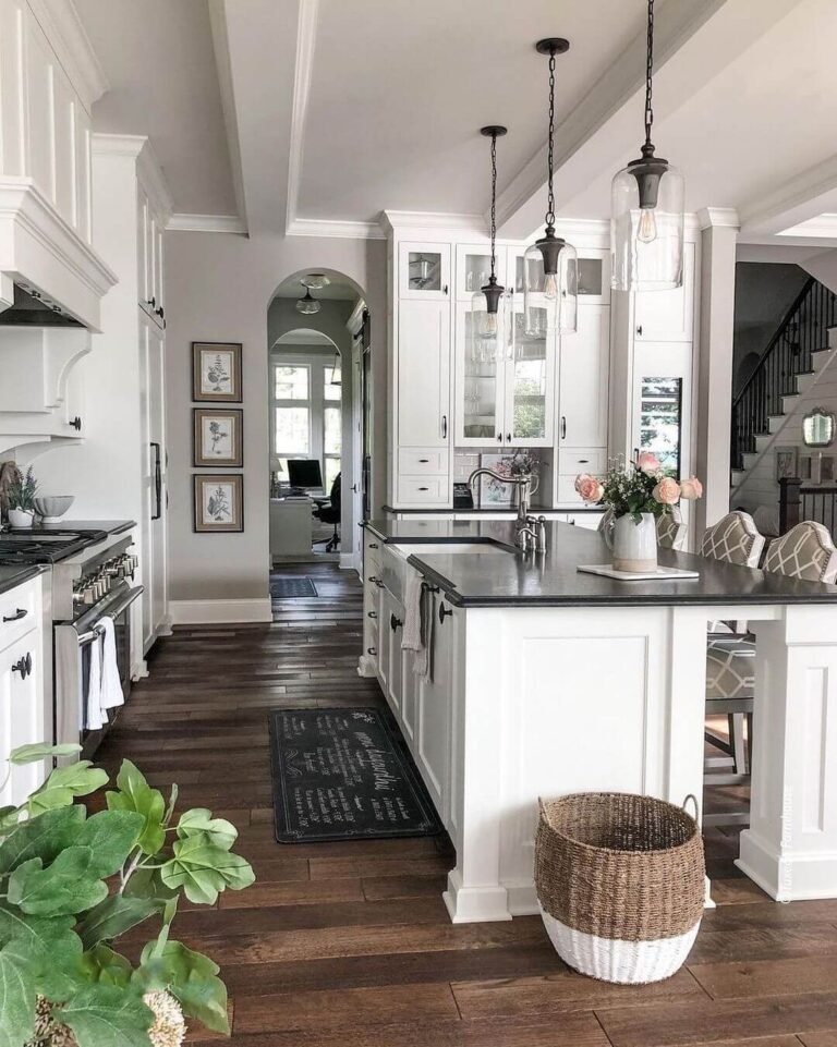 31 Farmhouse Kitchens Designers Love For Modern Homes – Modern Home ...