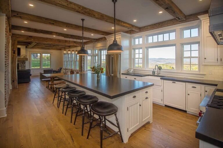 31 Farmhouse Kitchens Designers Love For Modern Homes – Modern Home ...