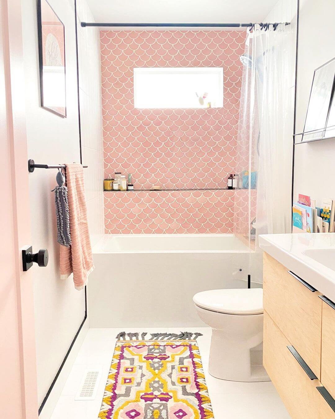 33 Pink Bathrooms That Prove You Can Pull It Off In Style (Photos ...