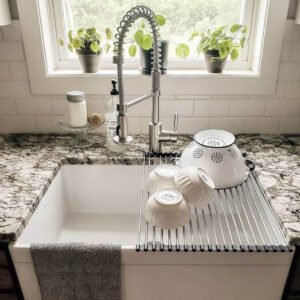 27 Stunning Farmhouse Sink Ideas For The Modern Kitchen (Photos ...