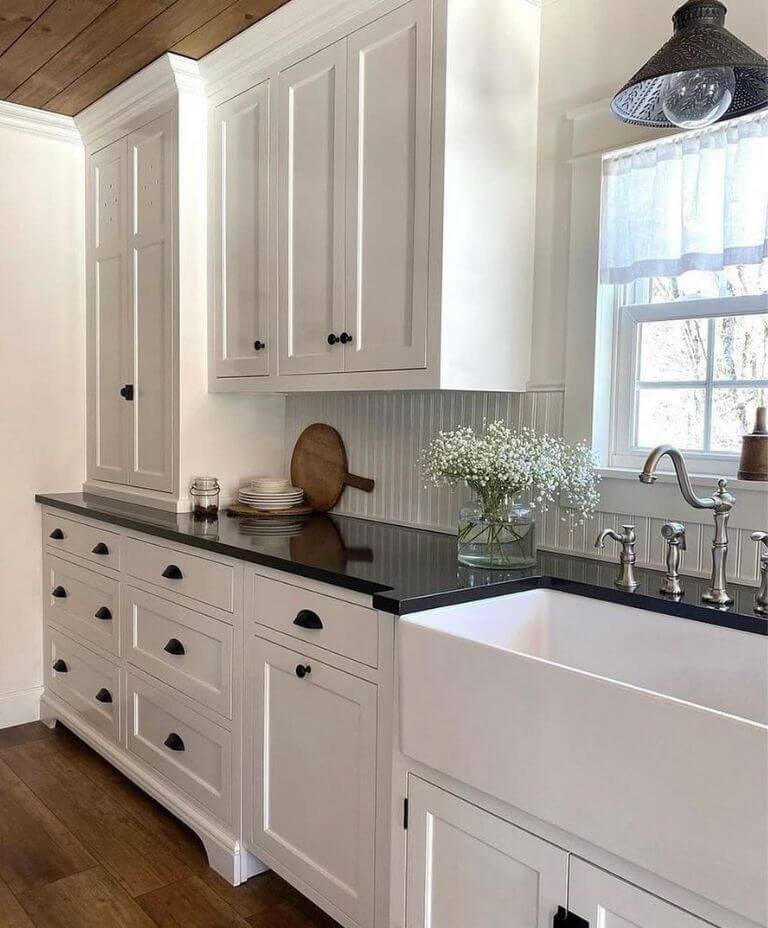 27 Stunning Farmhouse Sink Ideas For The Modern Kitchen (Photos ...